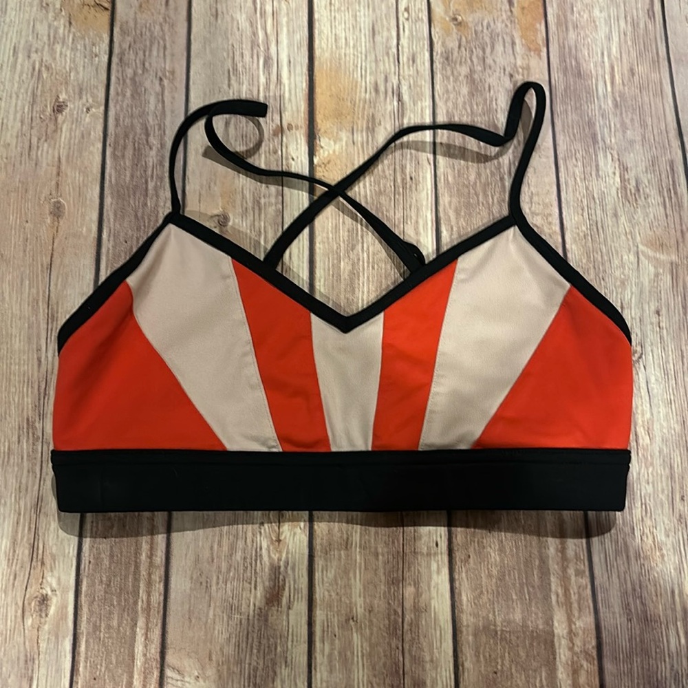 Alo Small Bralette Workout Top Strappy Back Small - Gem